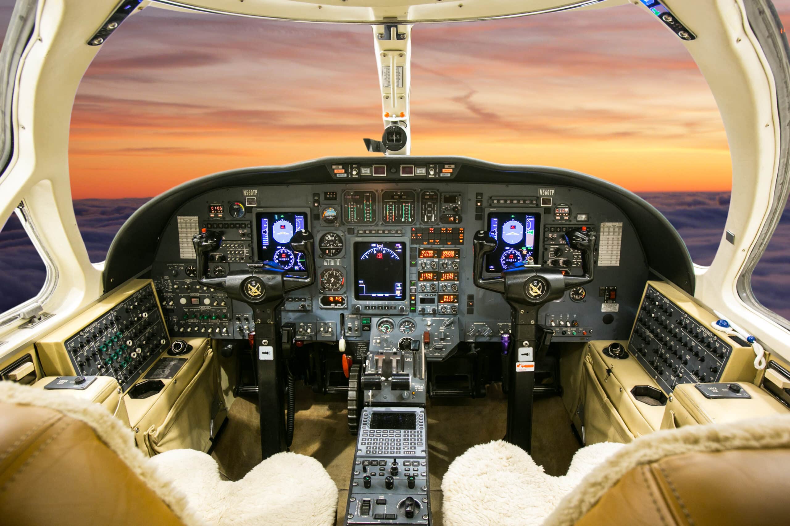Cessna Citation V Private Jet Hire - AEROAFFAIRES