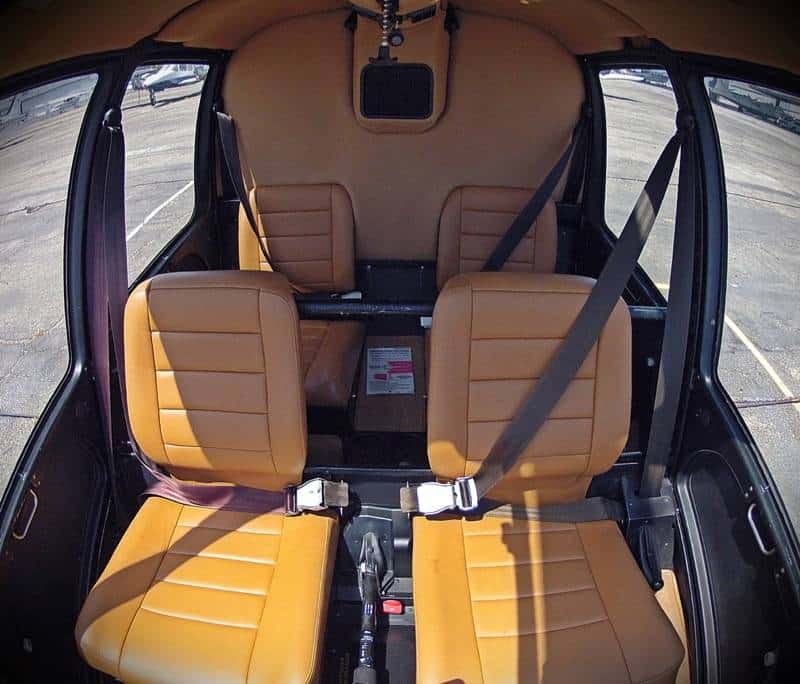 Robinson R44 : private helicopter rental - AEROAFFAIRES