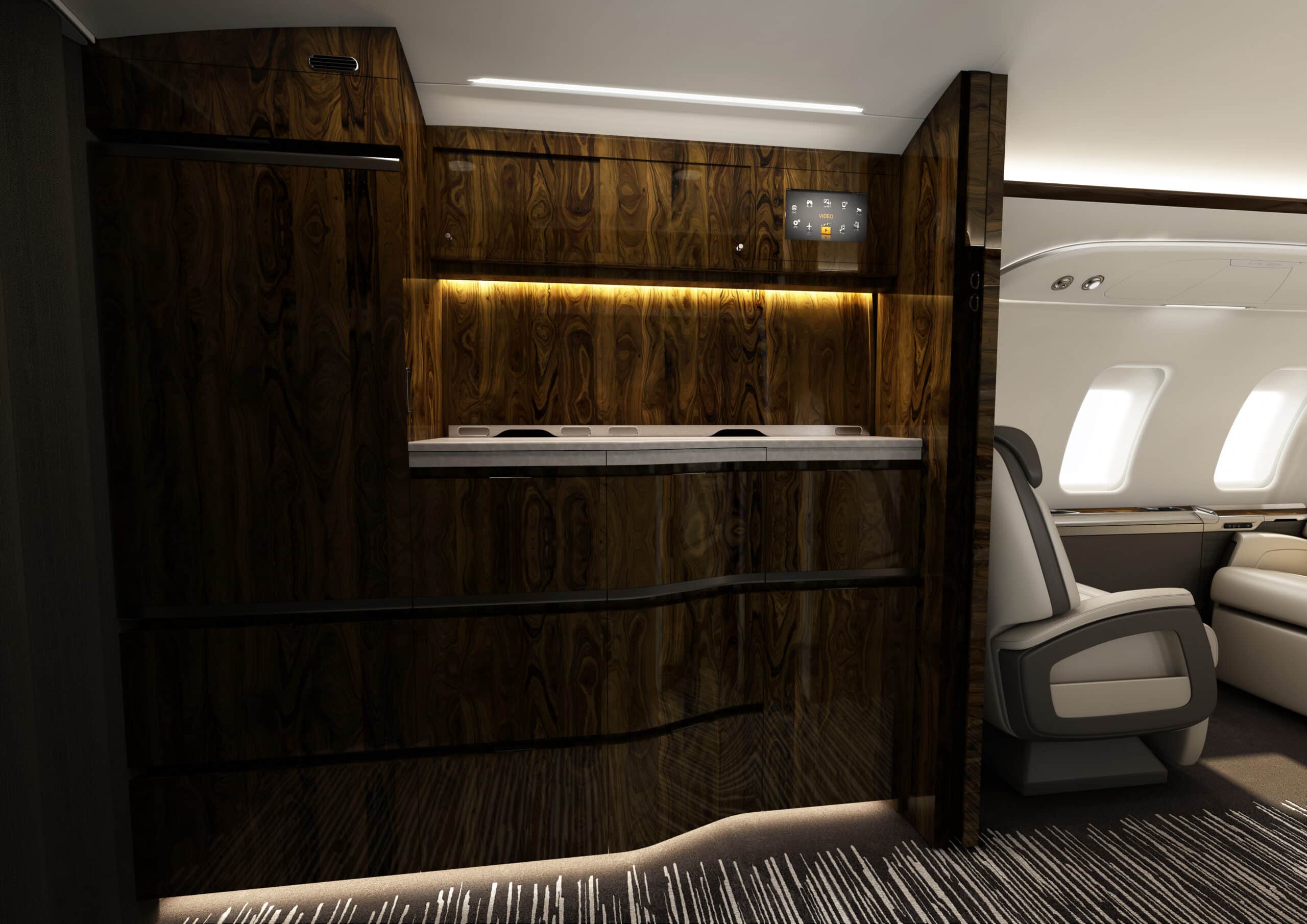 Bombardier Challenger 650 | AEROAFFAIRES private jet hire for business