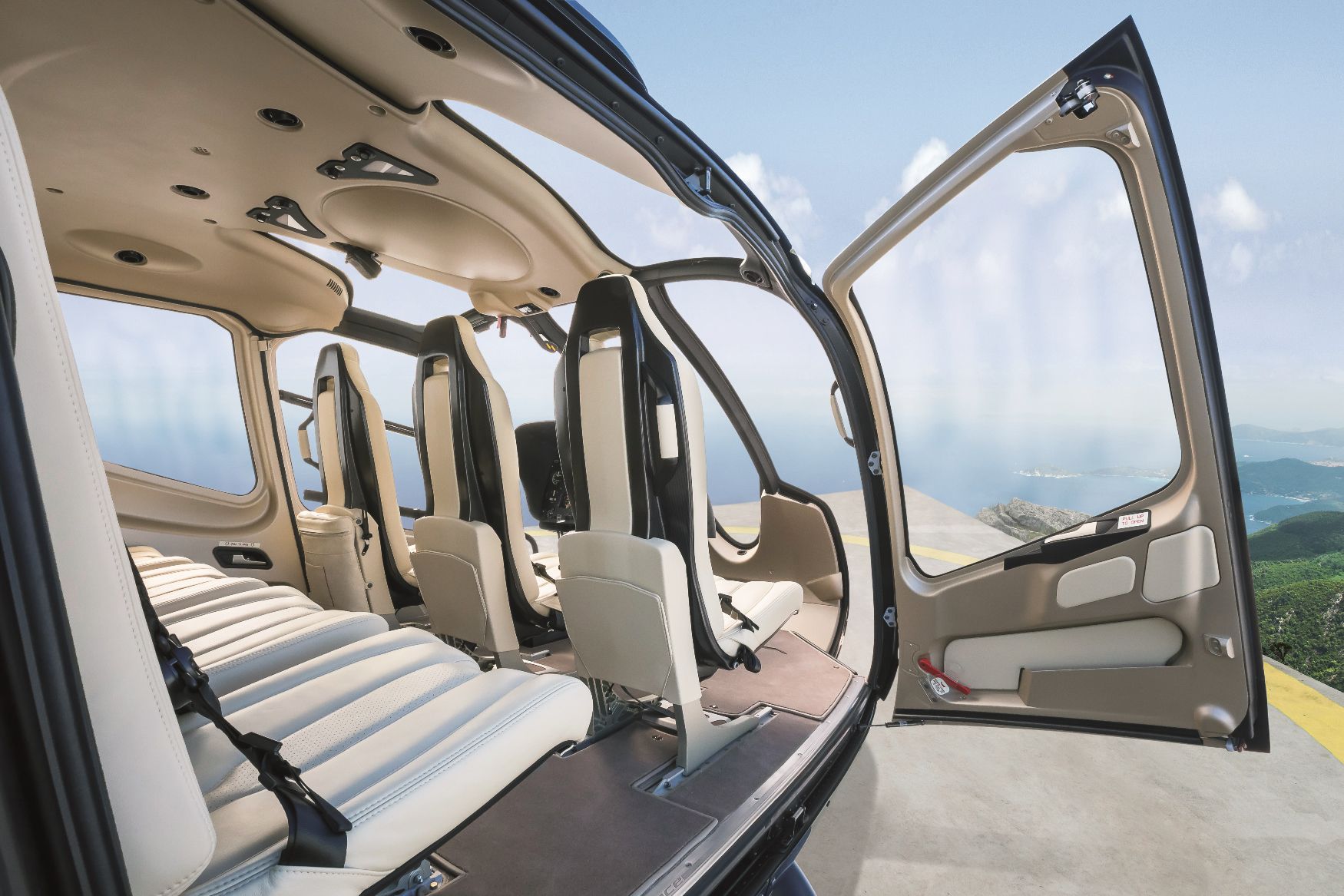 Private jet hire | H130 | AEROAFFAIRES