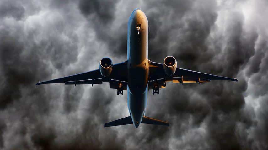 10 things that make you an aviation enthusiast - AEROAFFAIRES
