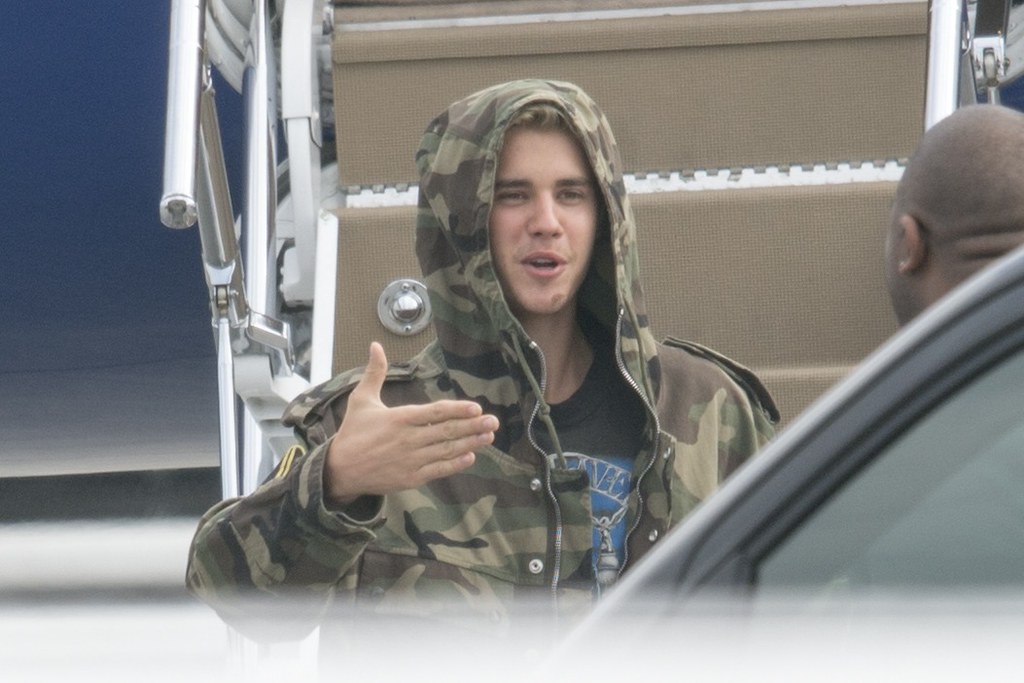 Justin Bieber's private jet - AEROAFFAIRES